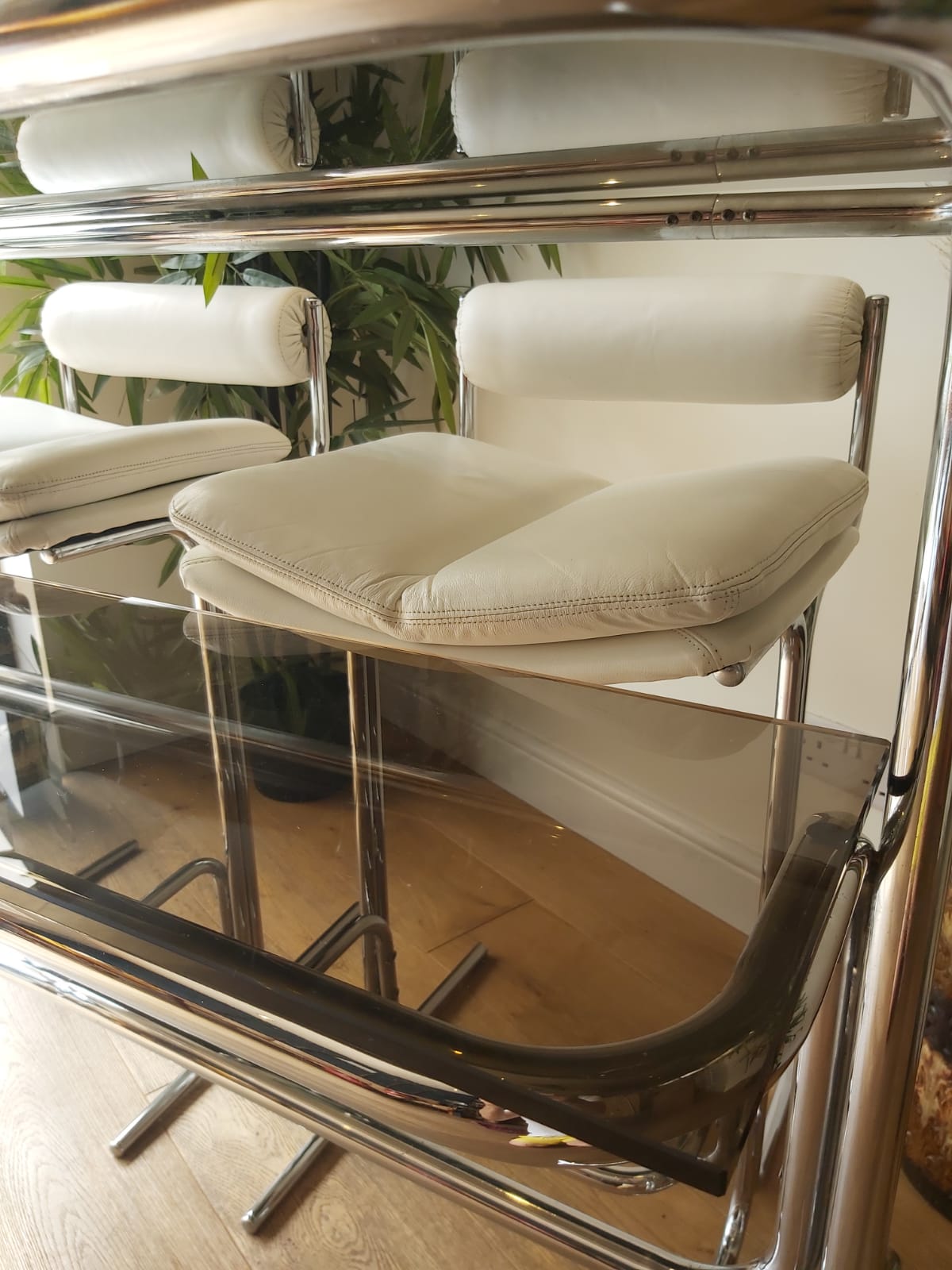 Pieff Eleganza Breakfast Bar/Cocktail bar designed by Tim Bates – Old ...