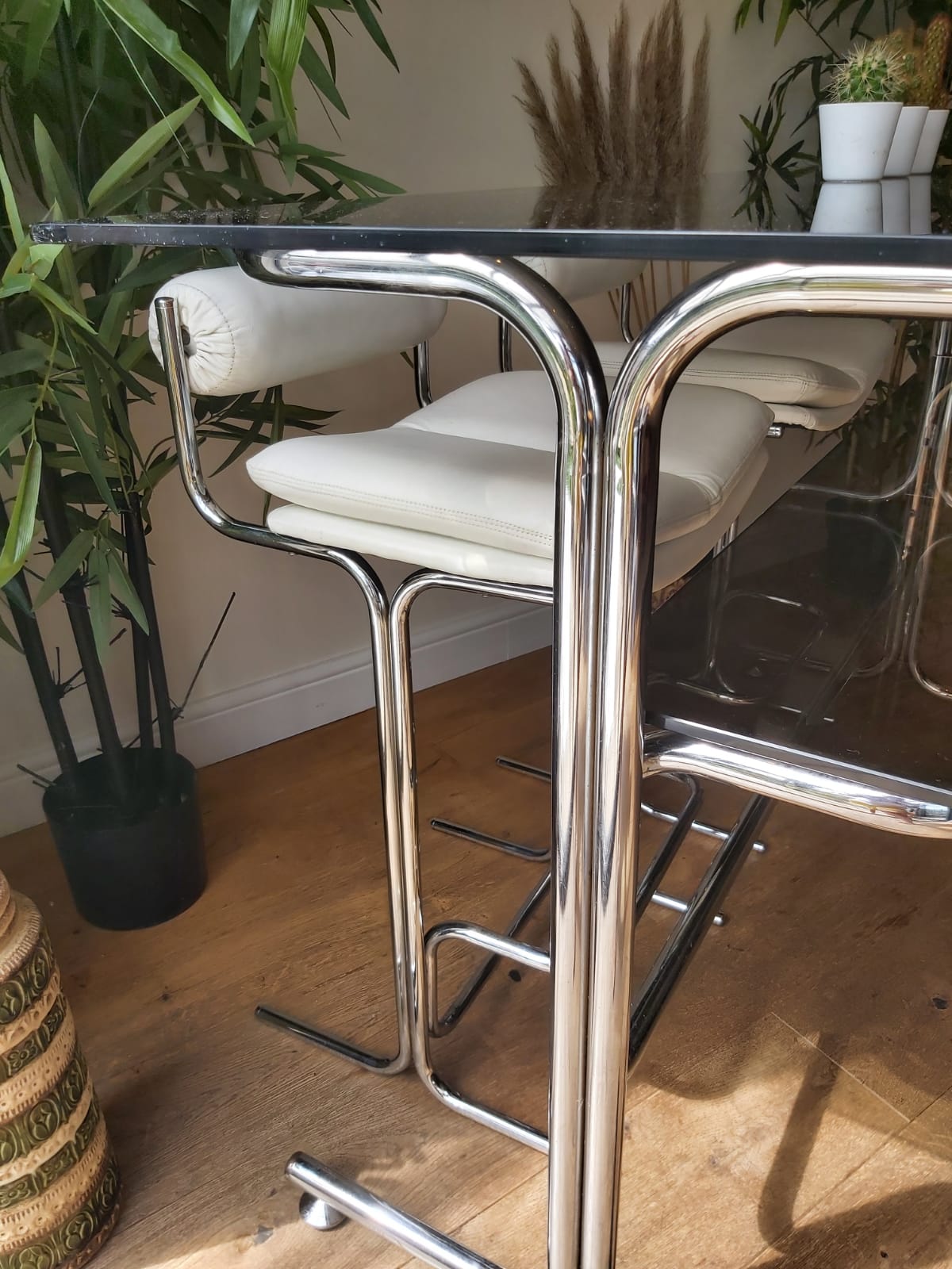 Pieff Eleganza Breakfast Bar/Cocktail bar designed by Tim Bates – Old ...